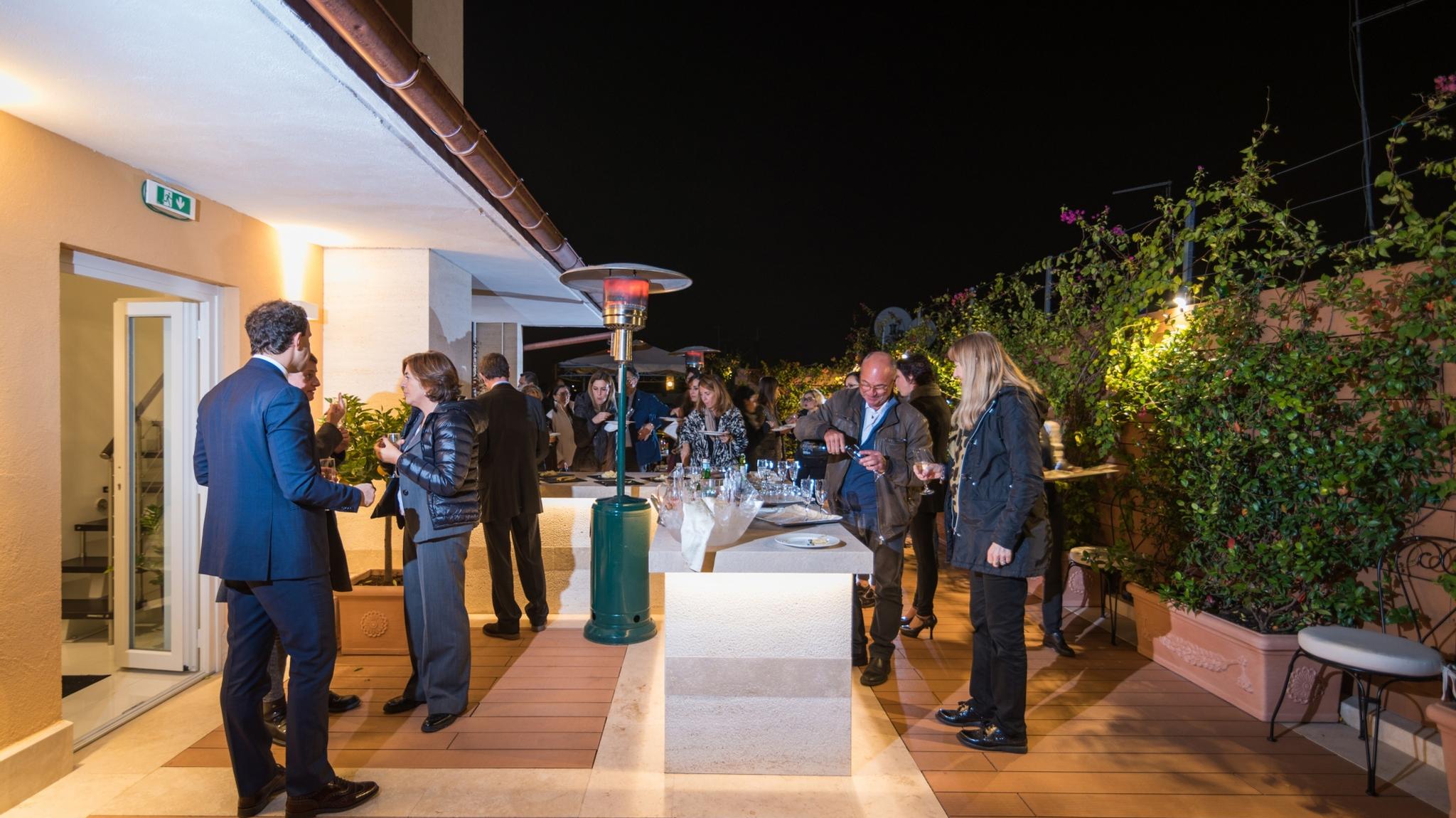 Hotel with American Bar | 4* Hotel degli Artisti Rome